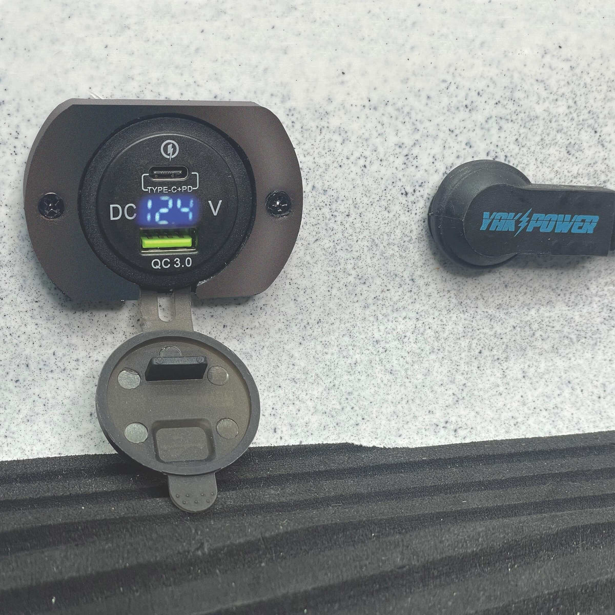 Yp Ump48 Dual Usb C And Usb Qc3 0 Fast Charging Port With Voltmeter
